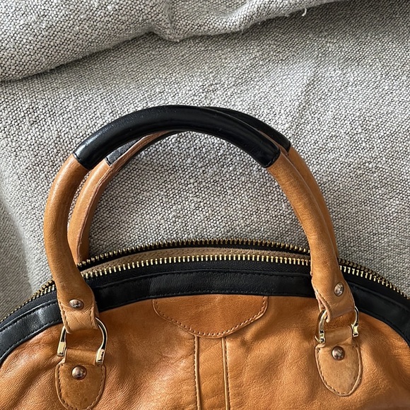 Be & D | Bags | Bed Cognacblack Bag In Perfect Condition | Poshmark